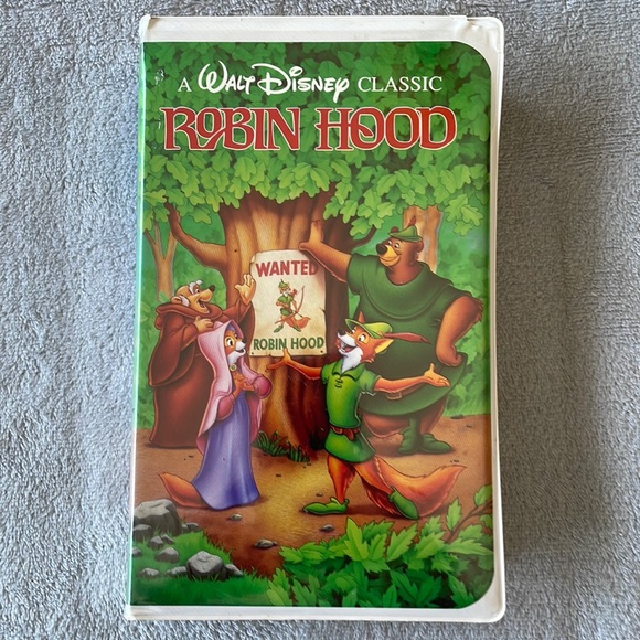 Disney | Media | Walt Disneys Robin Hood Vhs Black Diamond Classic ...